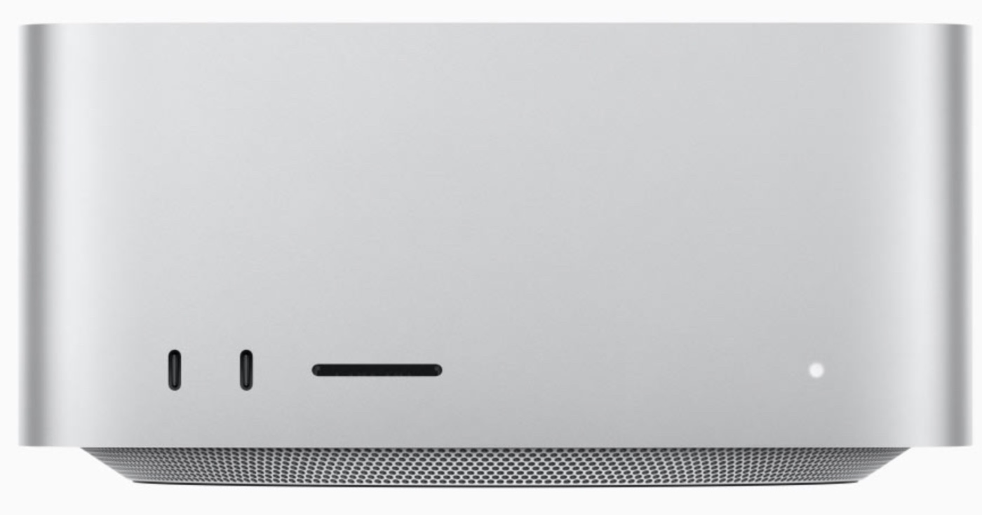 The M1 Ultra Mac Studio weighs two pounds more than the M1 Max mode ...