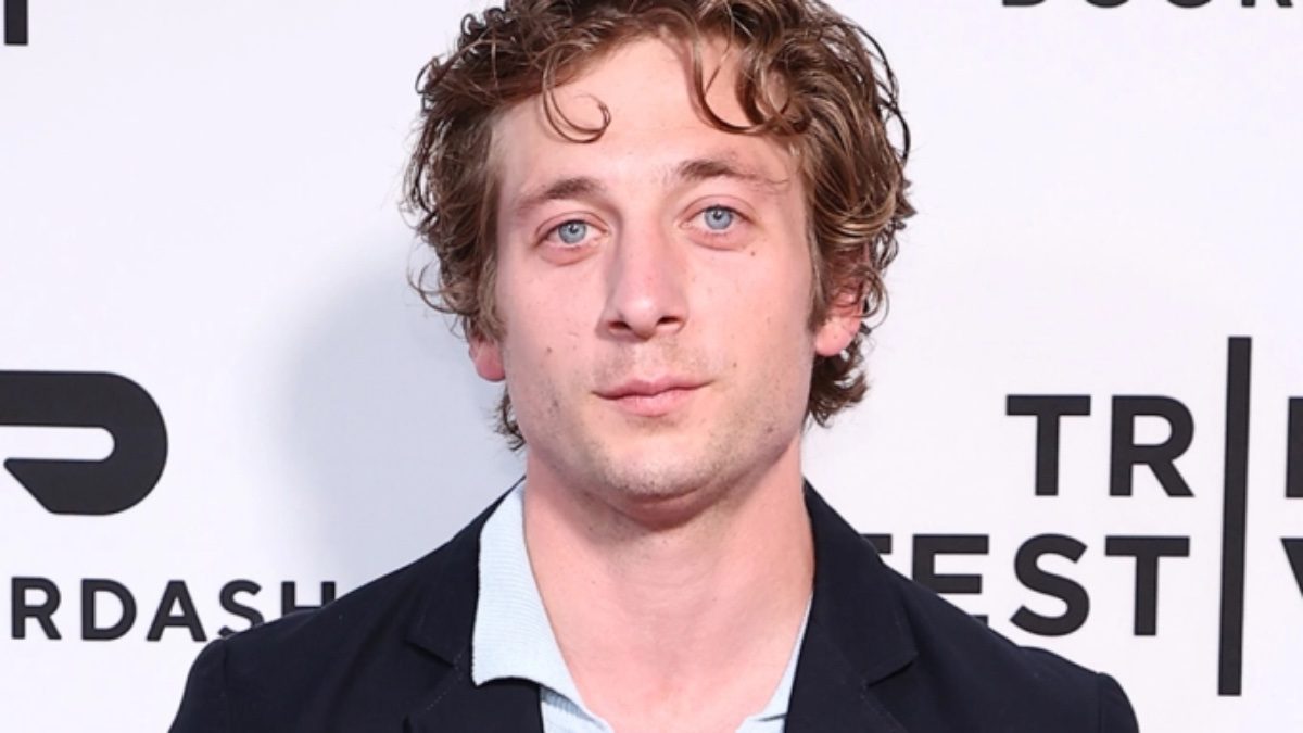 The Bear’s Jeremy Allen White will co-start in Apple TV+’s ‘Fingernails ...