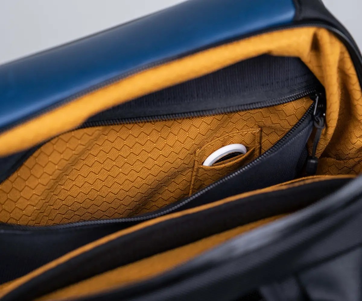 WaterField Designs introduces the Compact Executive Backpack - MacTech.com