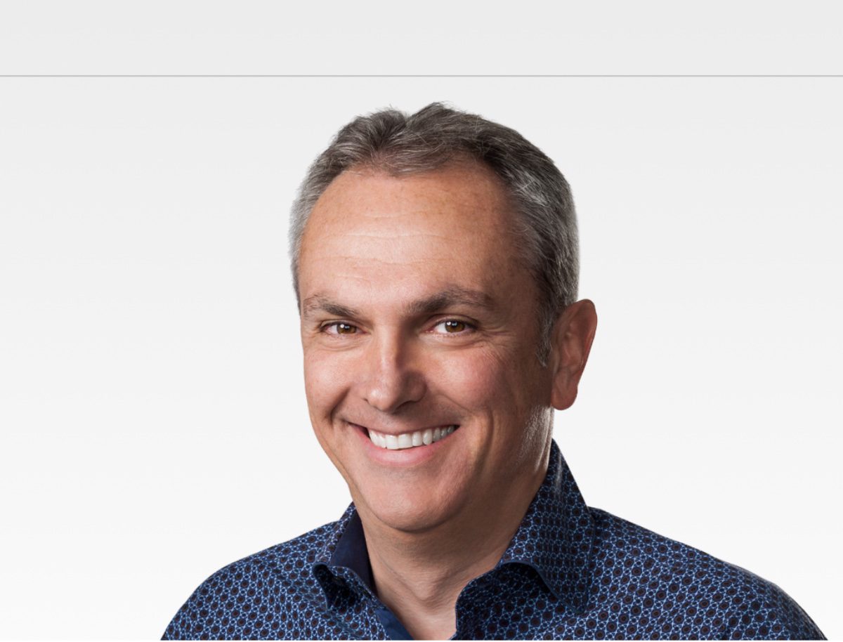 Apple confirms Luca Maestri is stepping down as chief financial office ...